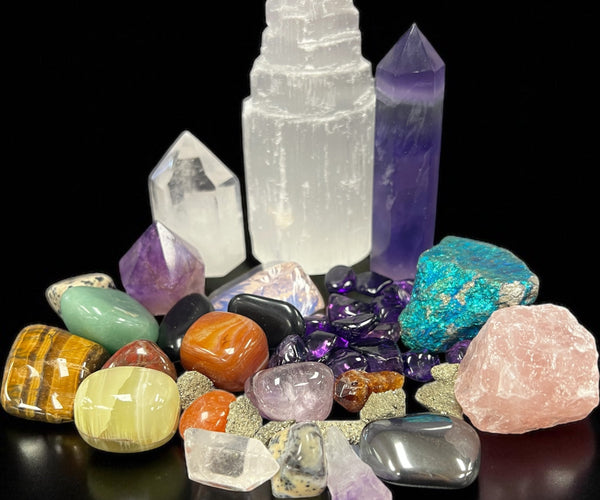 Crystals & Gemstone Carvings Collection | Hand‑Carved Crystals | Raven ...